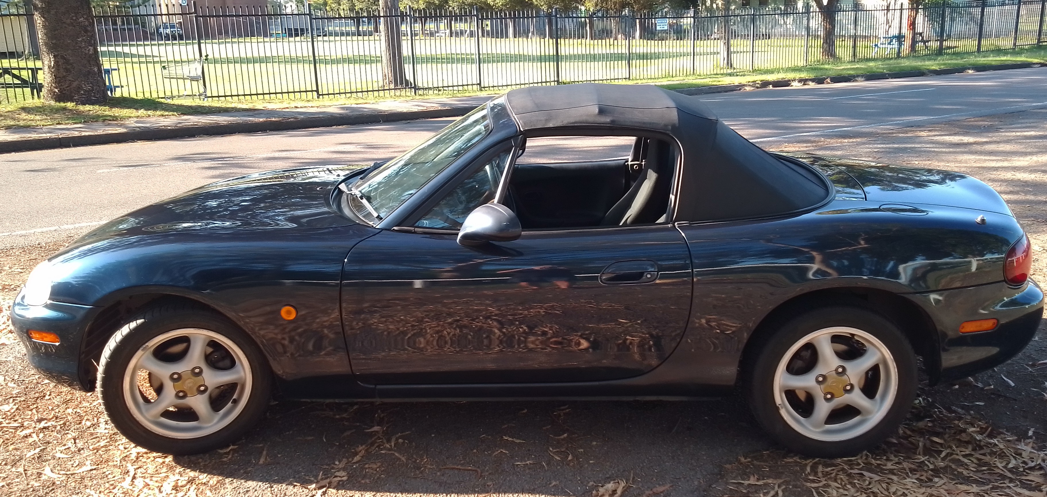 Chris 2300 MX-5 NB series 1 1998 : MX-5 Club of NSW