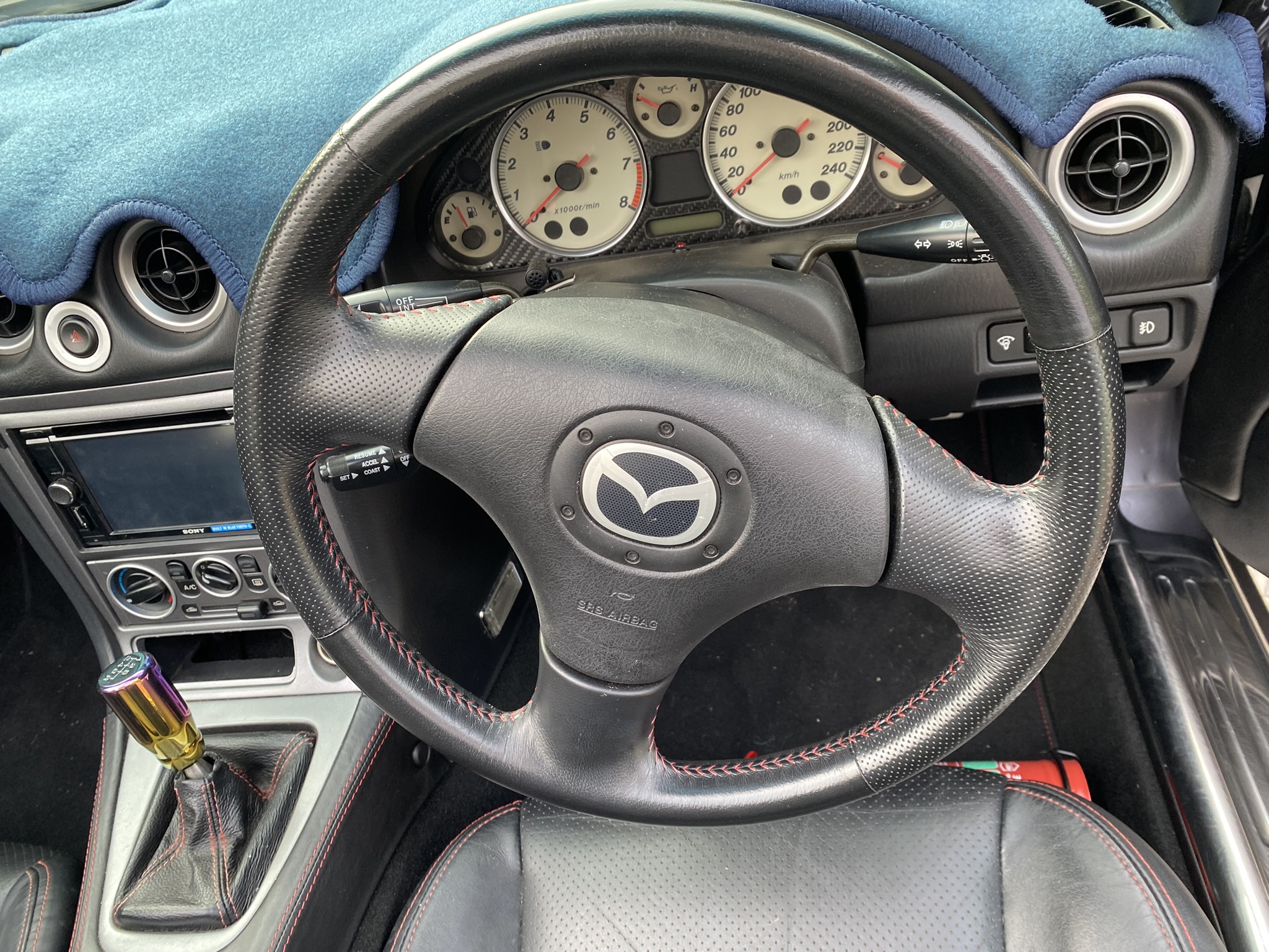 Helen 2280 2003 Mazda MX-5 NB8C (series 4) 2003 : MX-5 Club of NSW