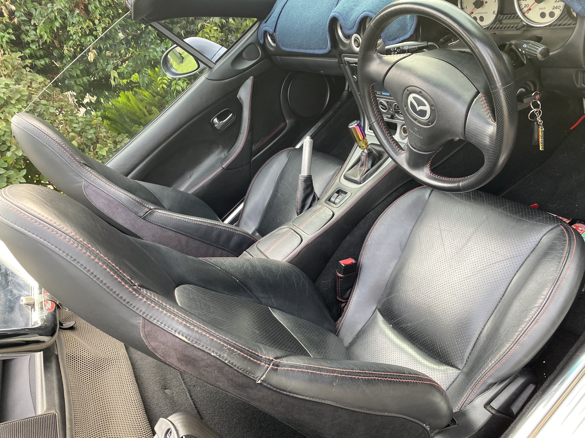 Helen 2280 2003 Mazda MX-5 NB8C (series 4) 2003 : MX-5 Club of NSW